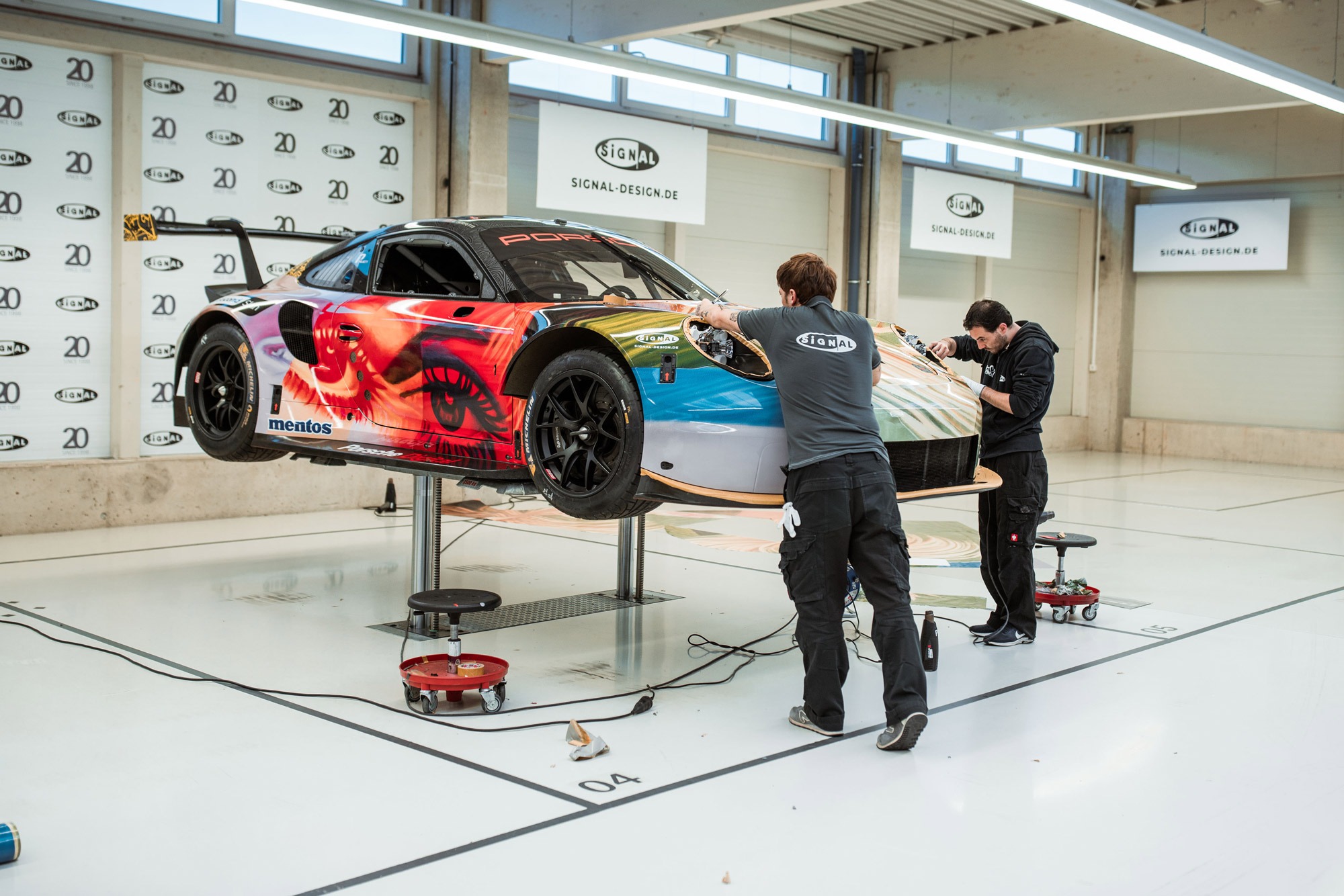 Auto folieren SIGNal Wrapping - Voll- & Teilfolierung, Design, Lackschutz